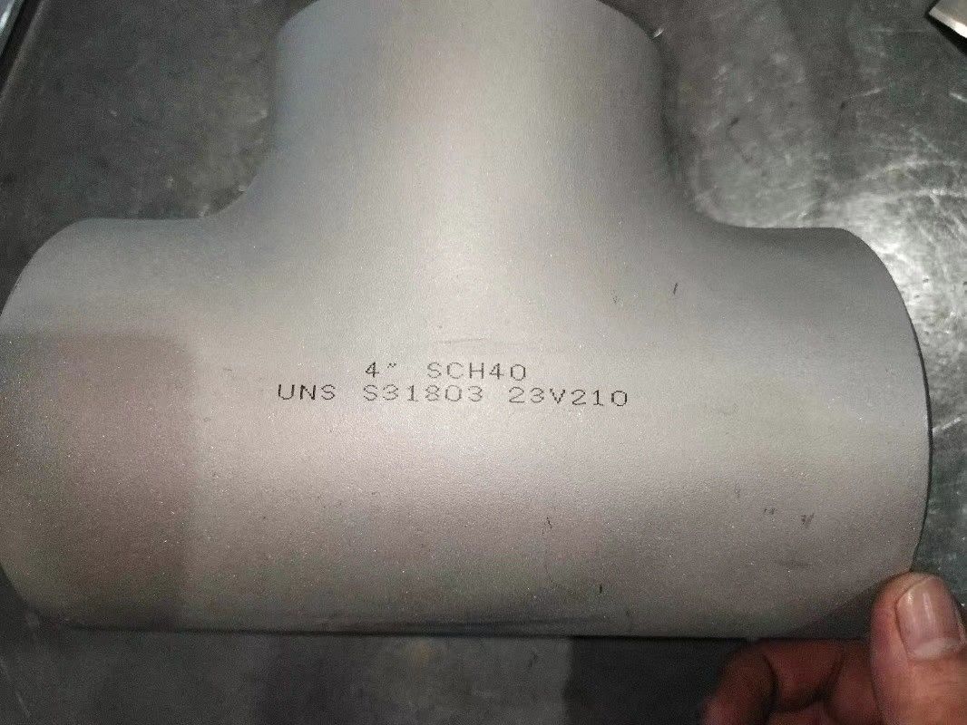 Super Duplex Pipe Fittings Equal Tee BW ASME B16.9 SMLS 4" SCH40S Fittings